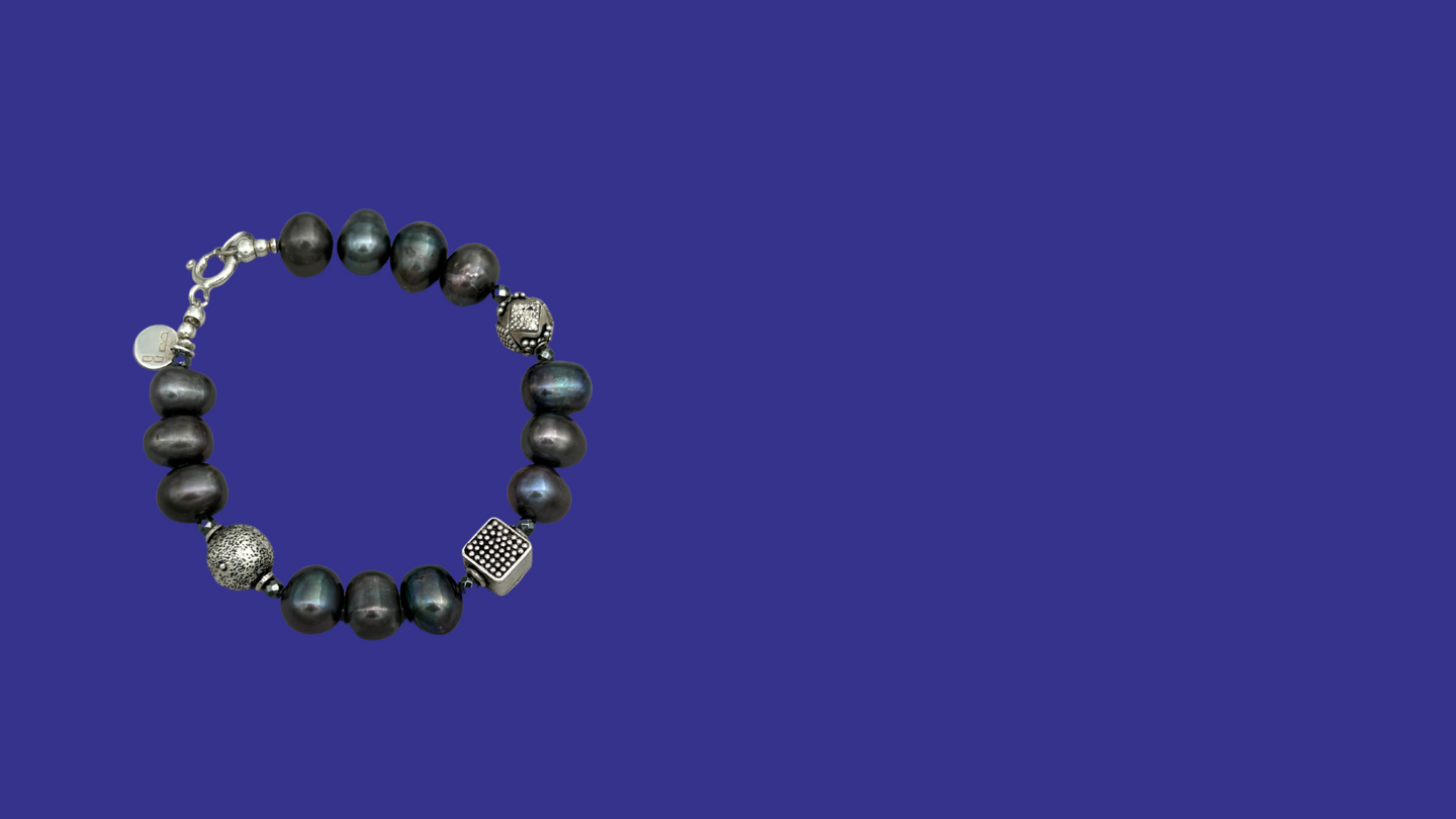 Timeless and Fashionable Gem Jewellery - Creative Jewelry Design ...